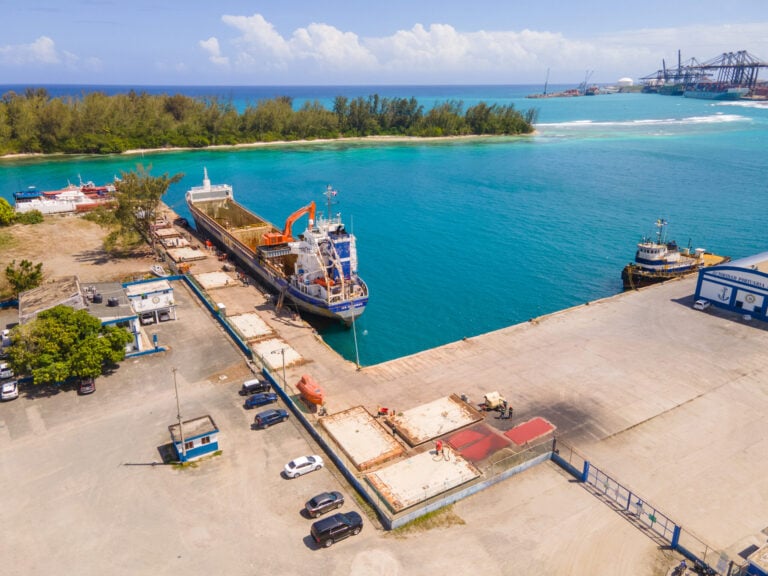 Ship repair in Santo Domingo Caribbean hub - SYM Naval